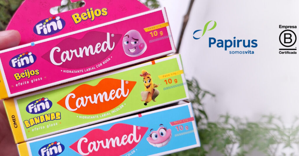 Carmed Fini alavanca uso de papel cartão da Papirus